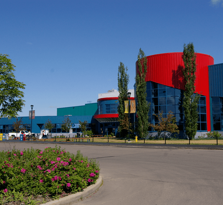 6 Community Amenities You Need in Your Neighbourhood